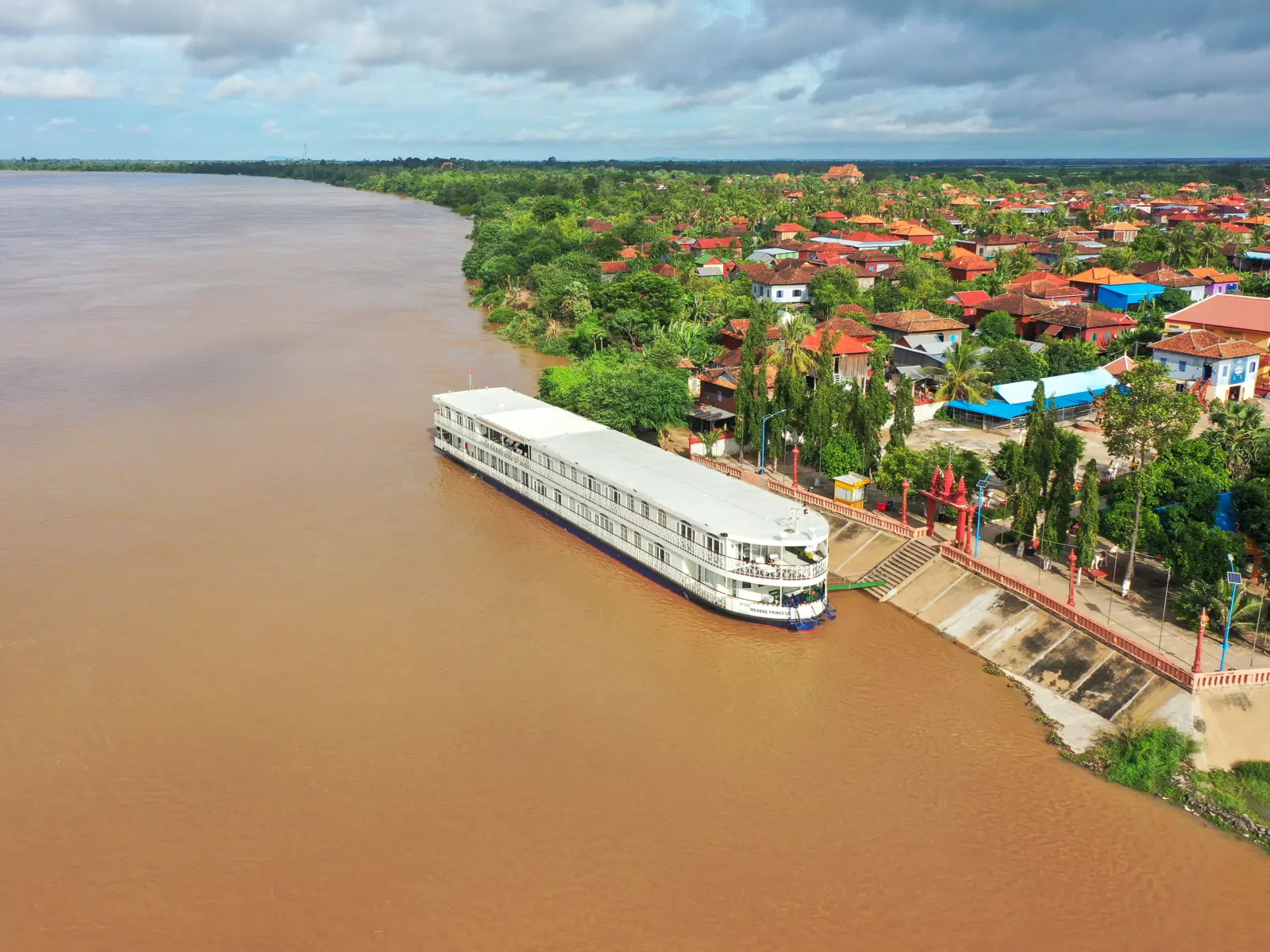 Travel Services | MROO